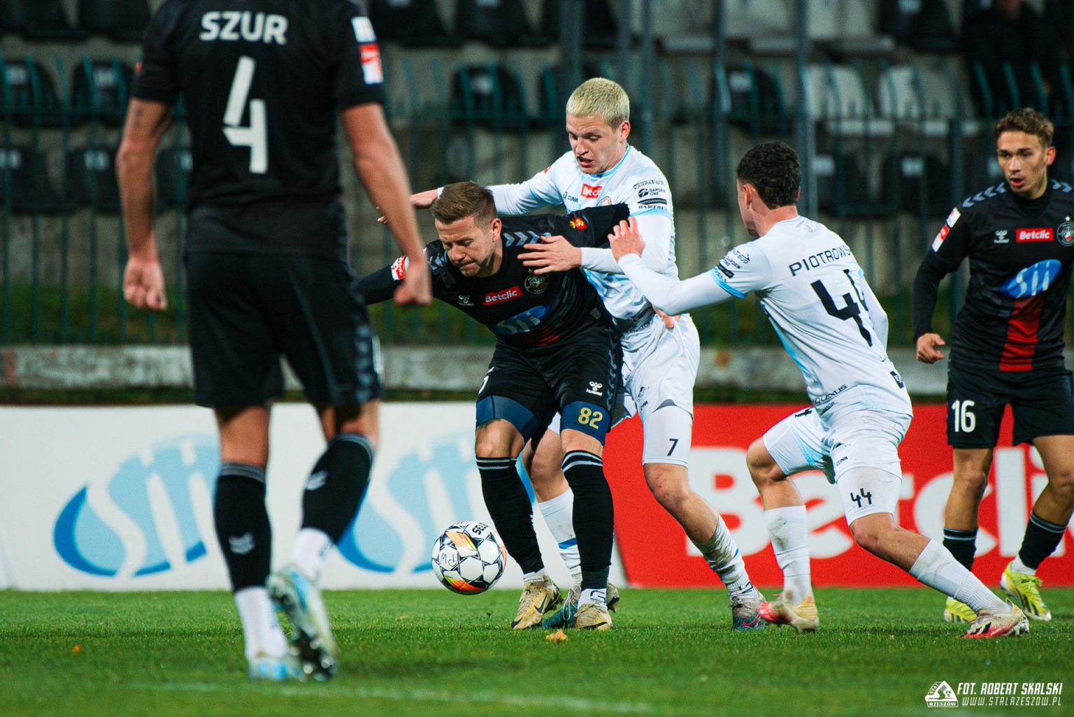 Stal Rzeszów – oficjalna strona klubu ZKS Stal Rzeszów