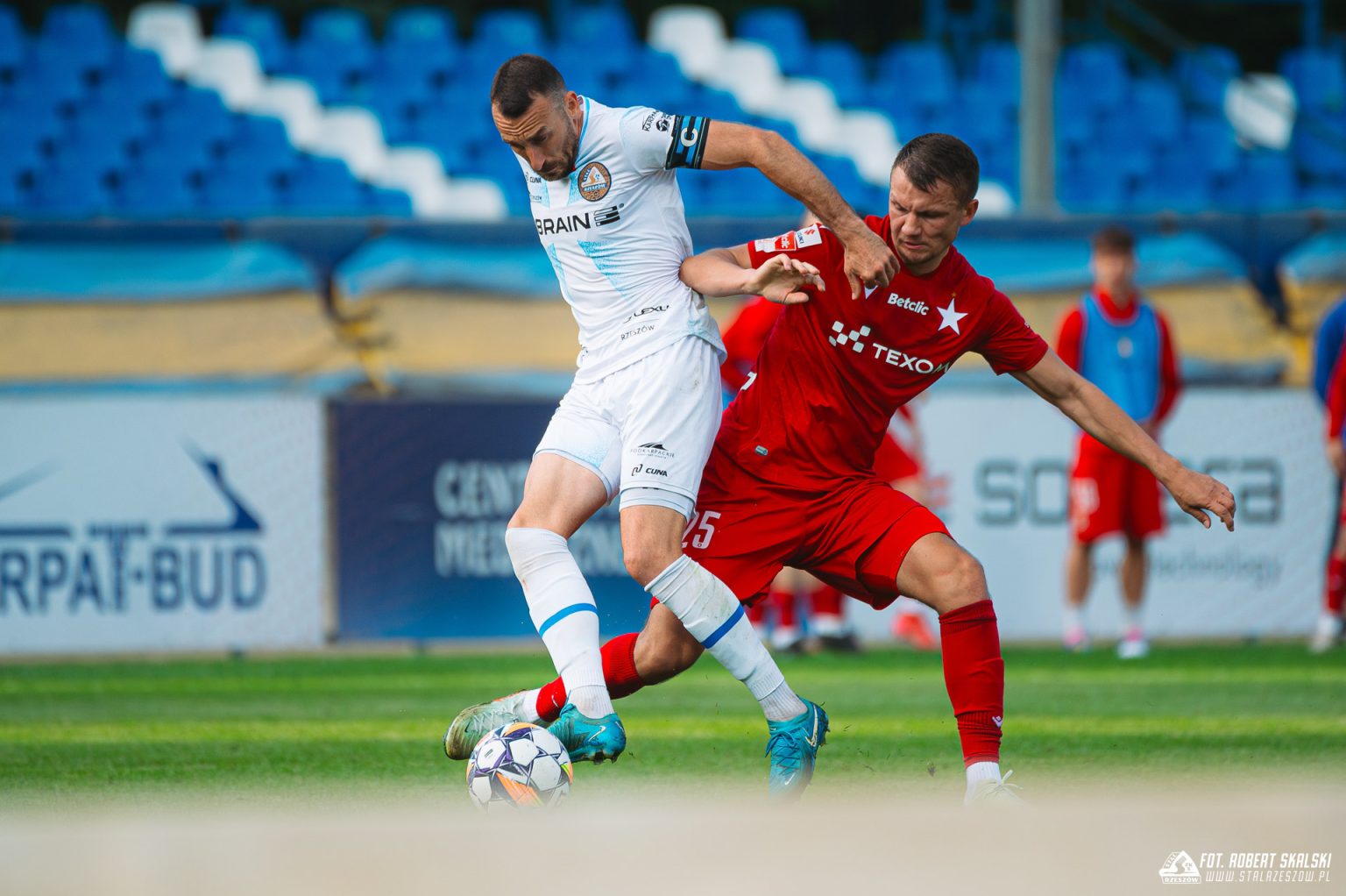 Stal Rzeszów – oficjalna strona klubu ZKS Stal Rzeszów