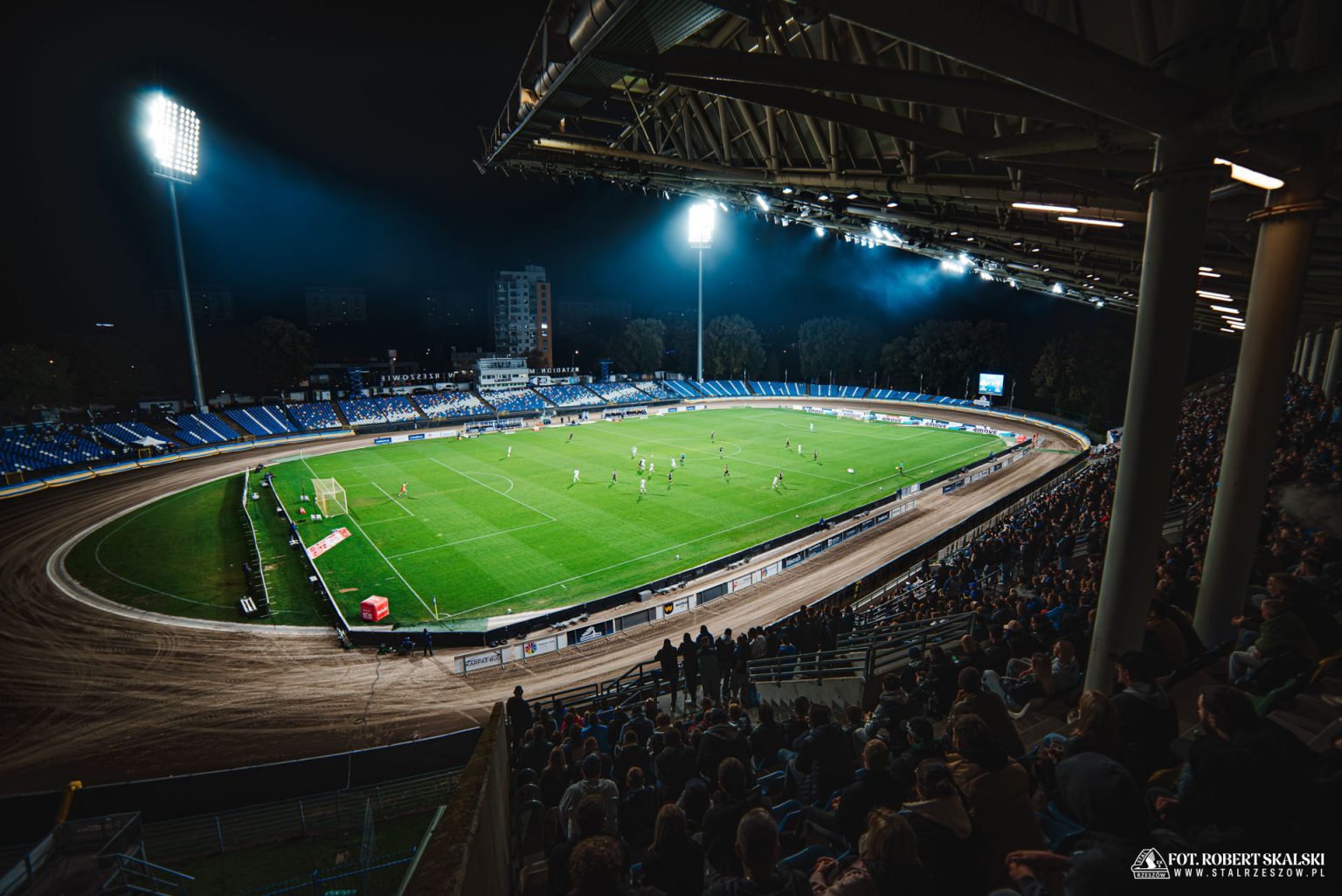 Stal Rzeszów – oficjalna strona klubu ZKS Stal Rzeszów